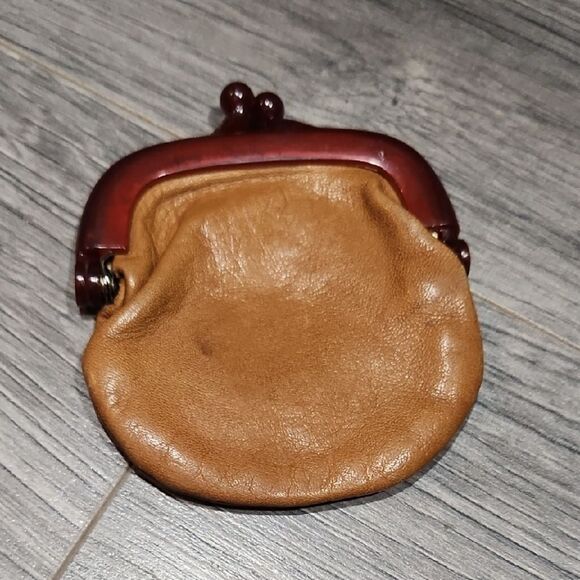 Vintage | Bags | Rarevintage Camel Leather Mini Amber Kisslock ...